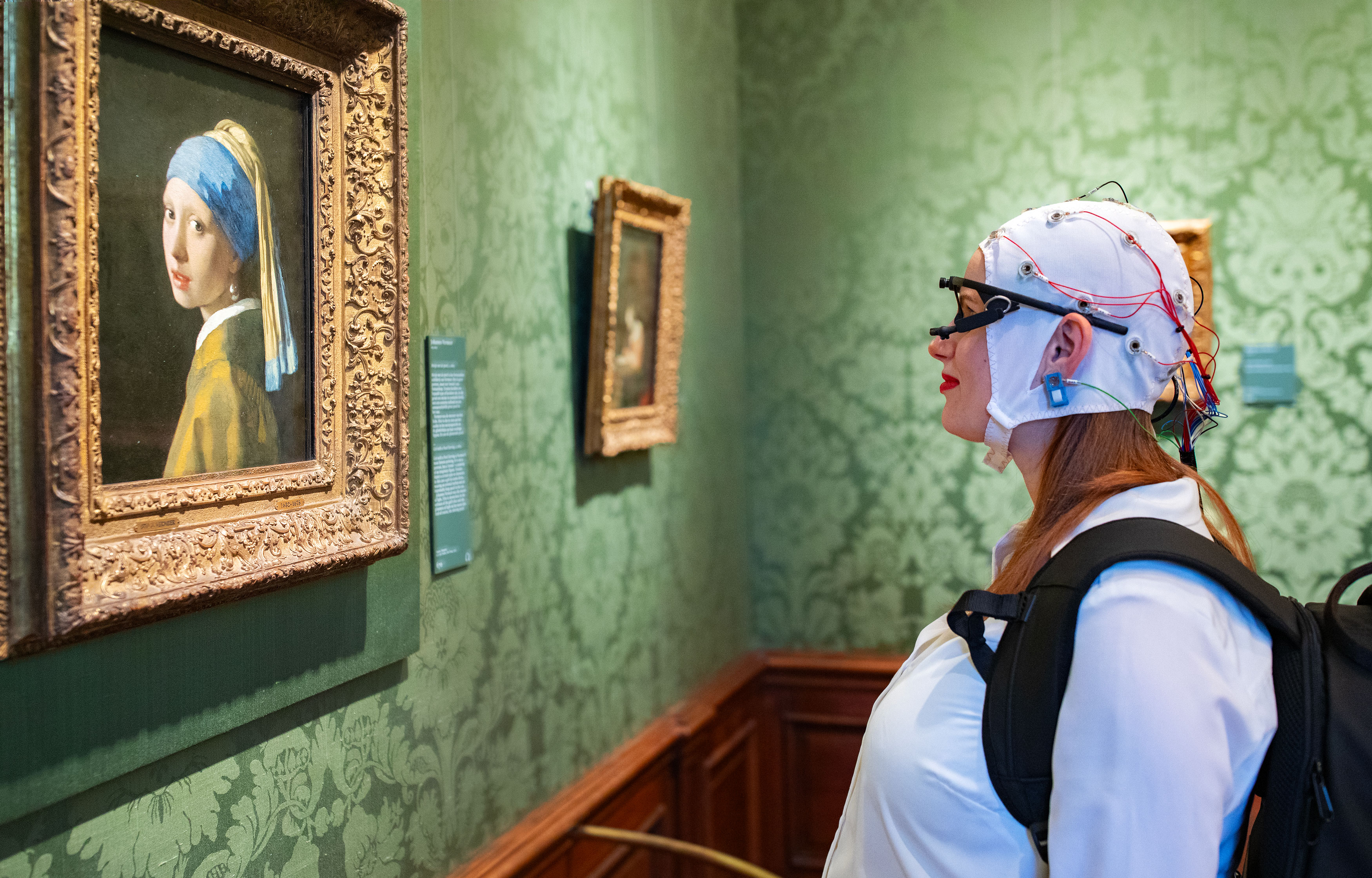 Girl with a Pearl Earring visually captivates the viewer | Mauritshuis